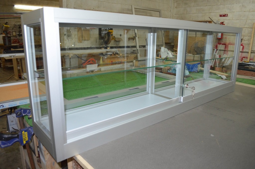 Counter Top Display Case - Custom Display Cases BLOG